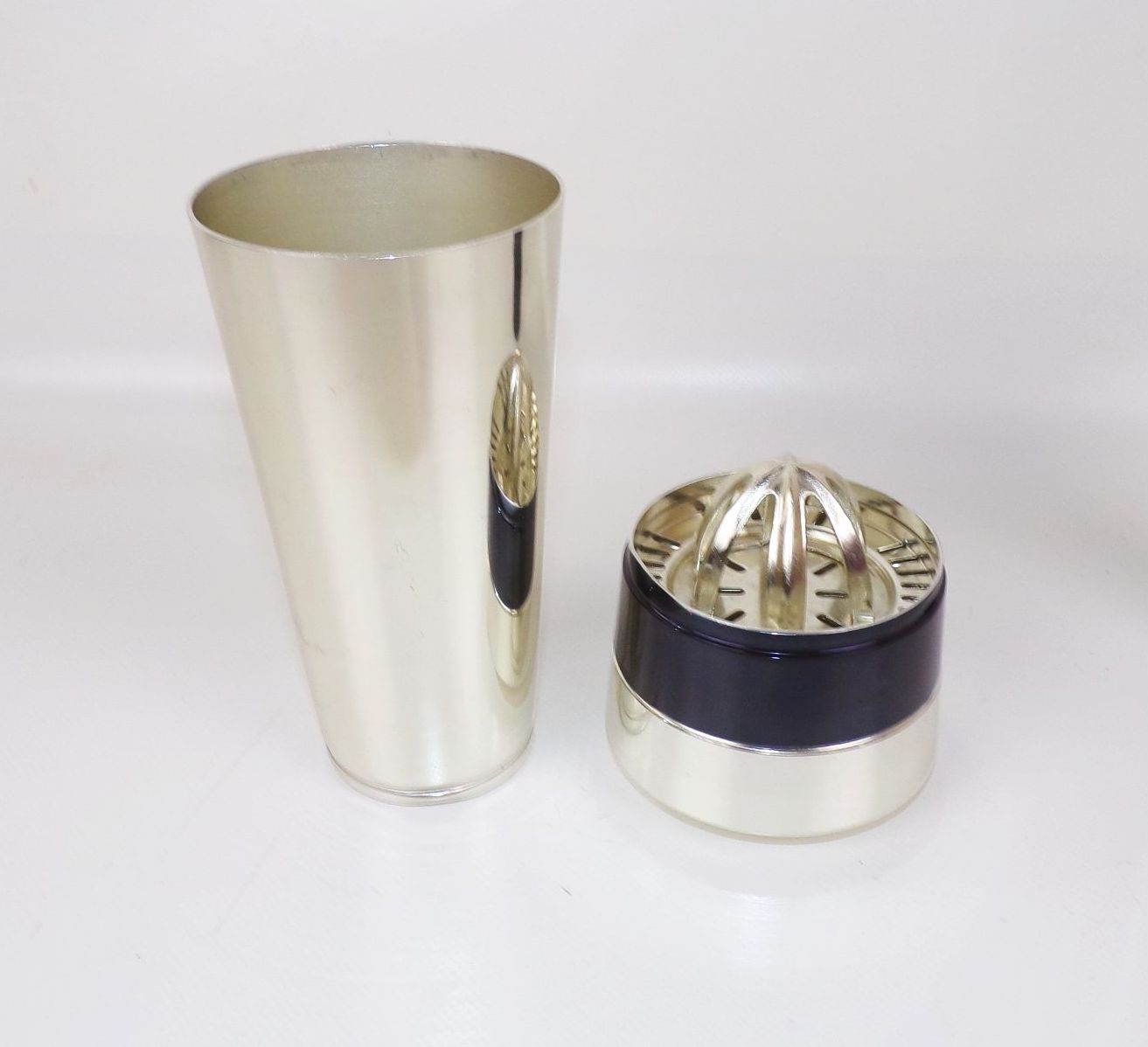 Sonnau Shaker Cocktail Getränke Mixer DDR Becher Set | 19171