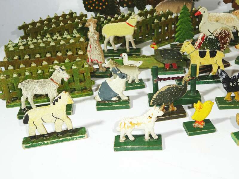 Konvolut Rosswein Flachfiguren Holzfiguren Windmühle Bäume Tiere DDR | 13936